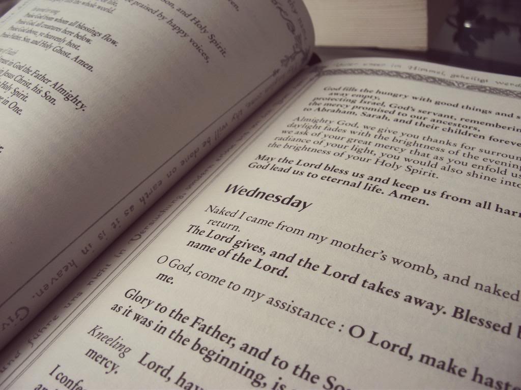 Learning to Pray: 5 Resources for Liturgical Prayer - Stories & Thyme